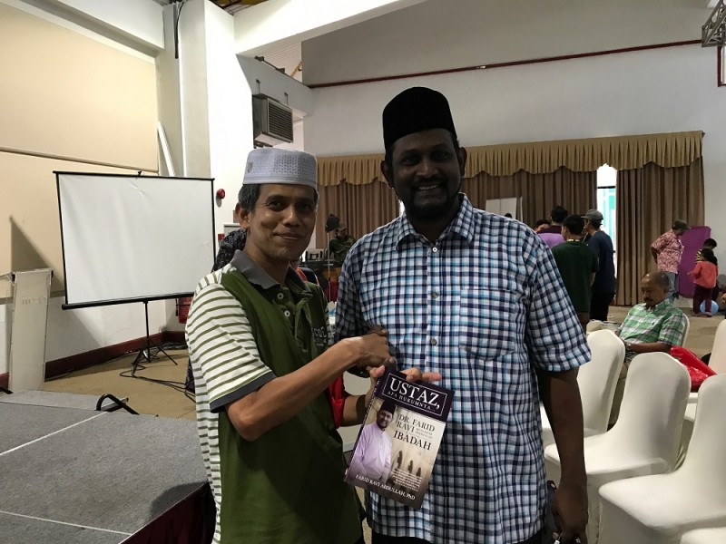 Jangan Lihat Pada Satu Hadis Untuk Menghukum - Ustaz Dr. Farid Ravi ...